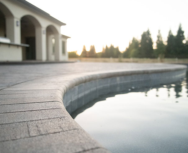 Bullnose Paver by Basalite® | Parker Outdoor Supply
